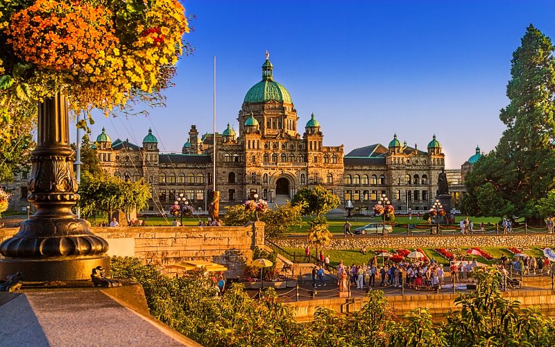 How to Plan the Perfect Day Trip to Victoria from Seattle in 2025 ...