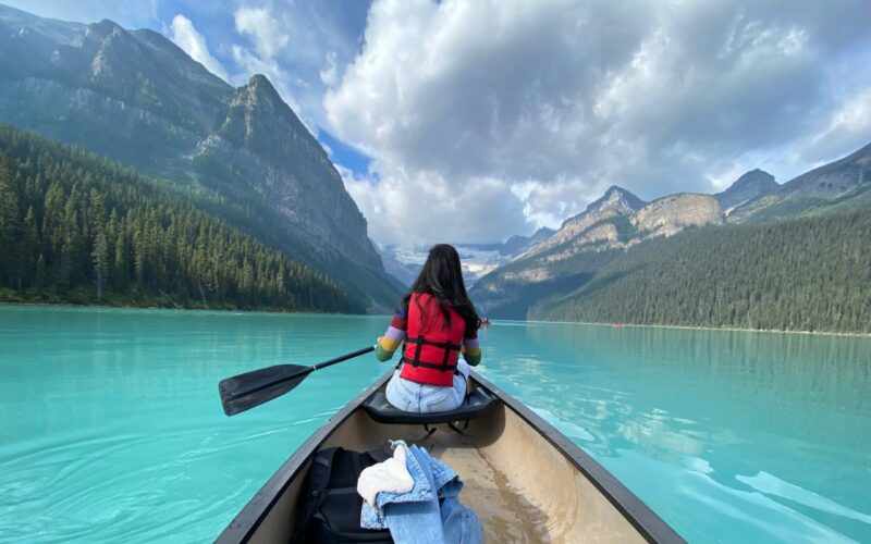 Vancouver to Banff Train: Rocky Mountaineer Info + 2025 Prices ...