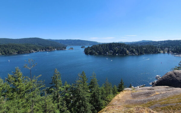 Deep Cove In North Vancouver: What to Do + How to Get There - Vancouver ...