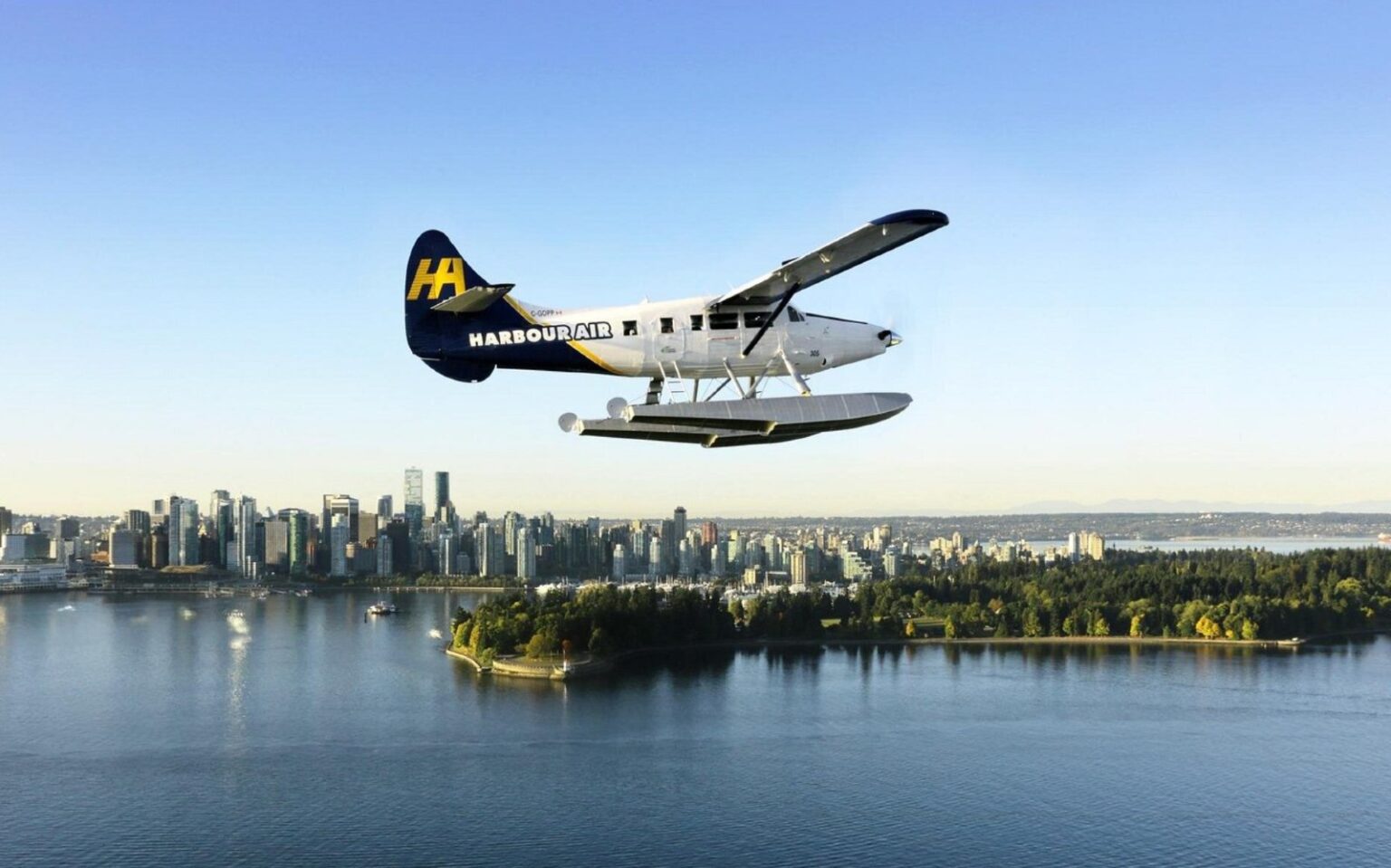 How to Get From Seattle to Vancouver: Best Travel Options