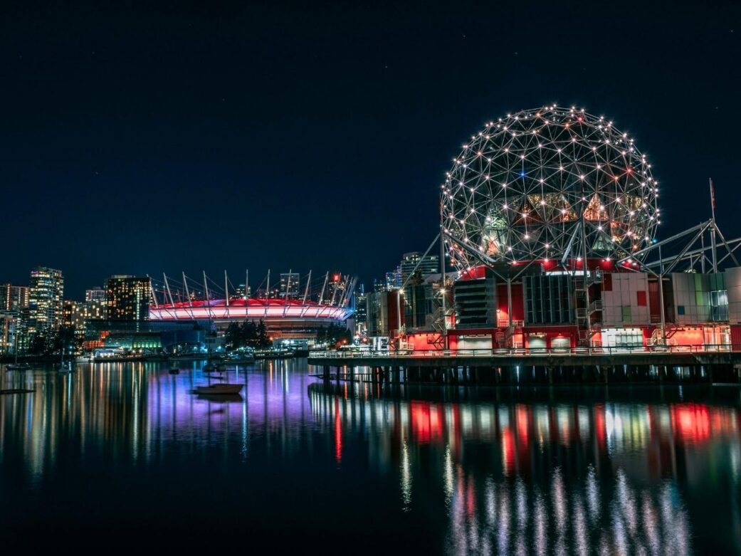 Seattle to Vancouver Drive: 2025 Prices + Schedule